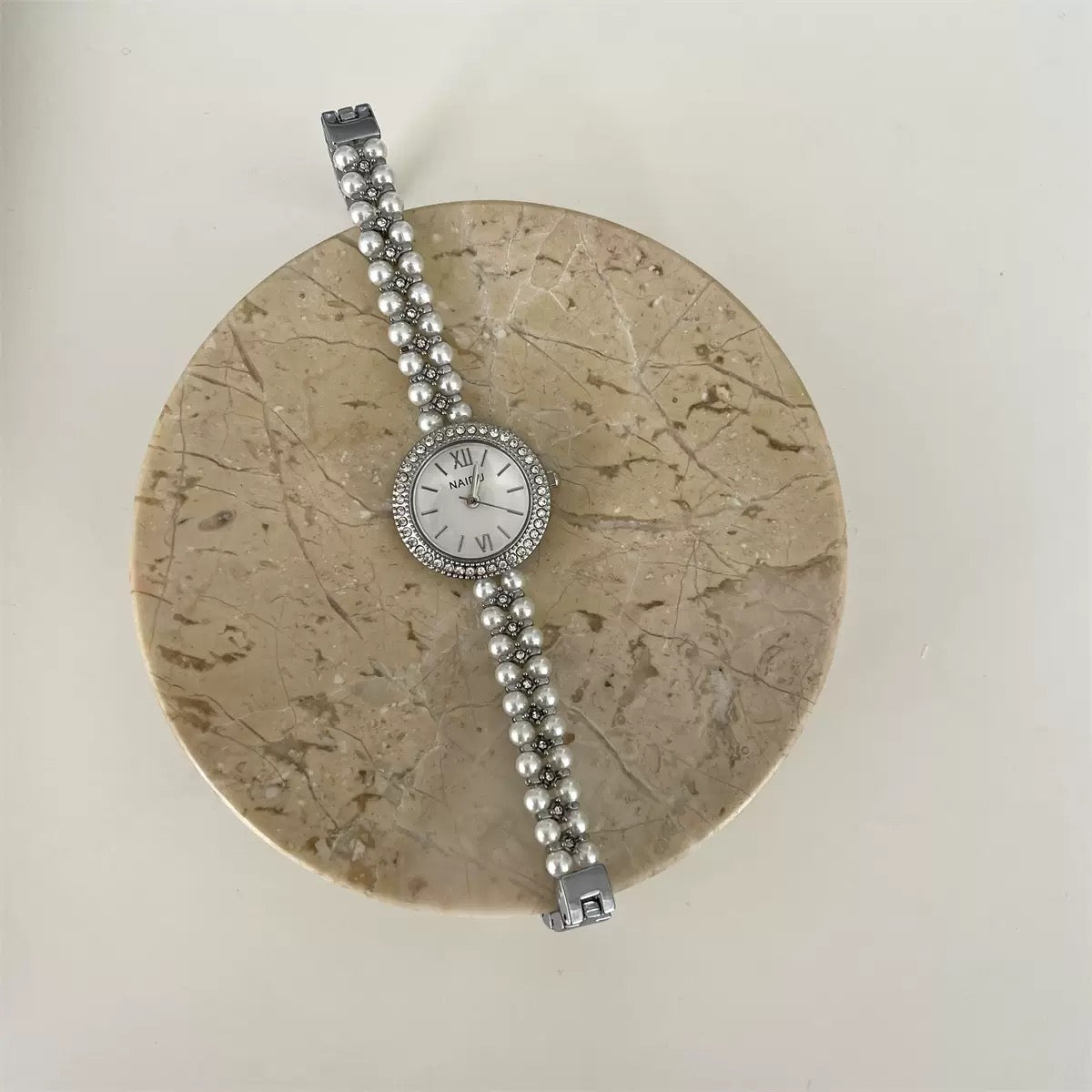 Elora watch – Brags.ng